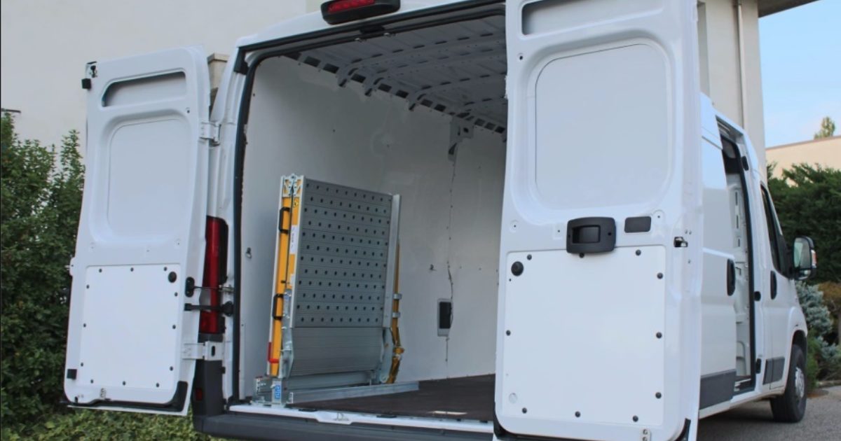 Loadline Systems | WM Easy slide away ramp